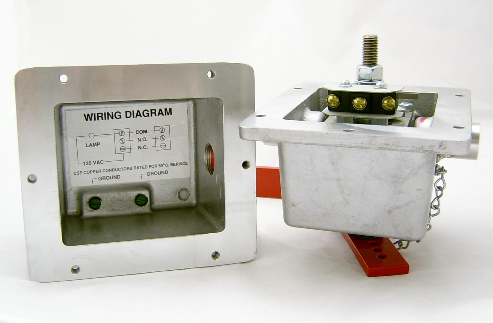 04965-000 Explosion Proof Switch with Actuating Arm – NassauElectrical